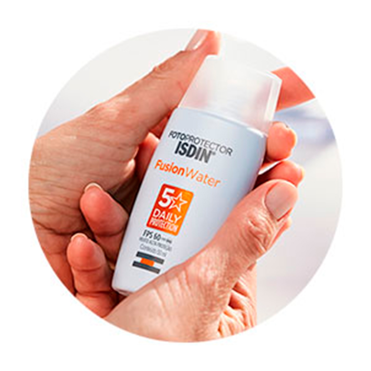 Protetor Solar Facial Isdin Fusion Water Oil Control FPS60 com 50ml ...